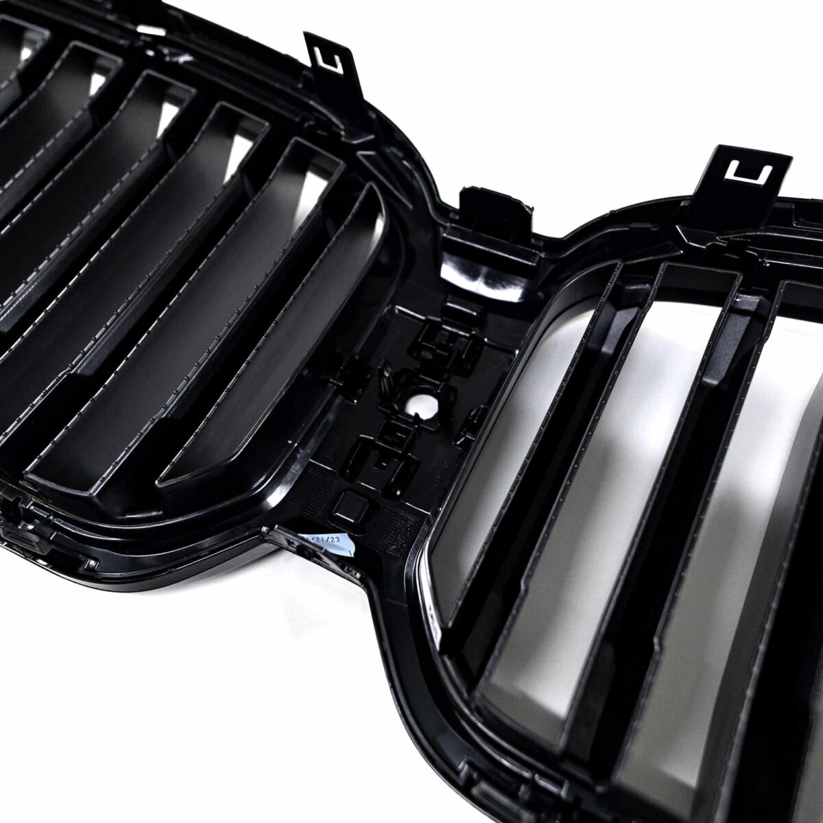 OEM BMW X3/X4 LCI Shadowline Grille 51135A1AC56-51135A1AC55