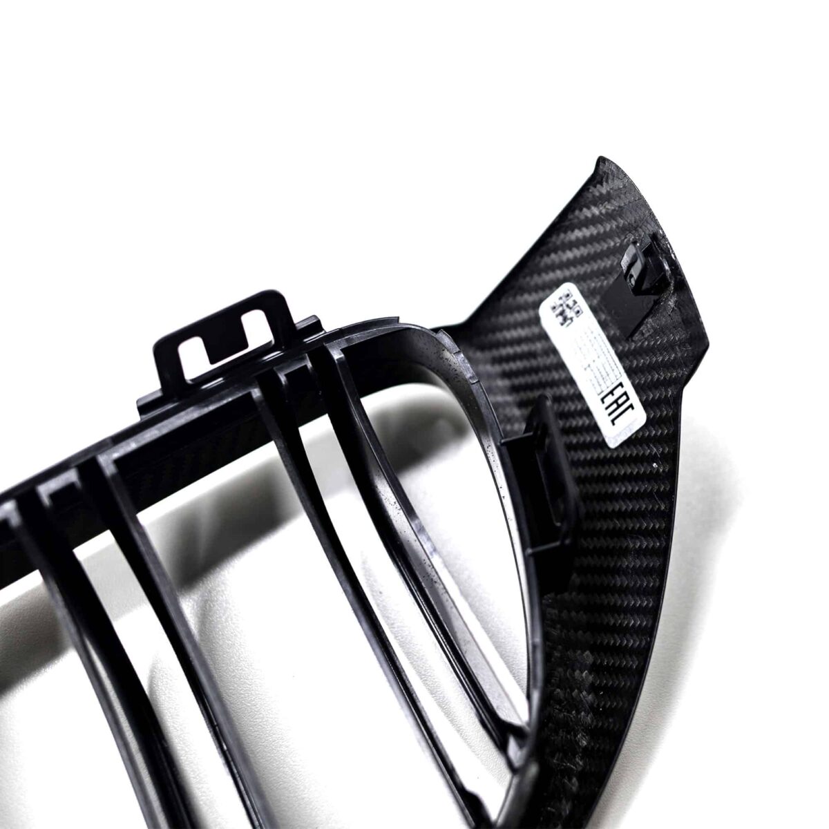 OEM BMW M Performance carbon fiber kidney grilles M4
